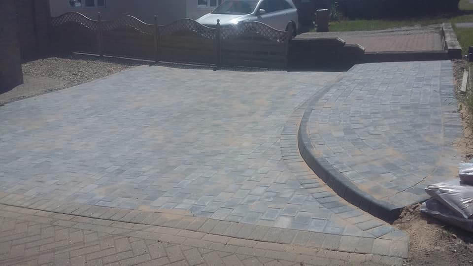 Paving Services | Hull, East Yorkshire - MEGAPAVE